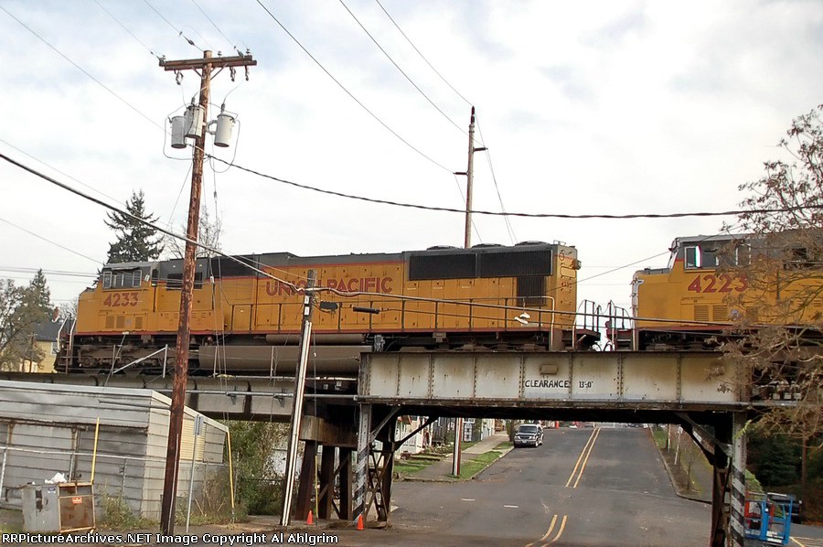 UP 4233 & 4223 over 12th Street